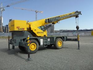 Grua Grove